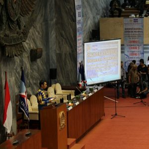 Generasi Milenial: Wajah dan Harapan Bangsa - deCODE