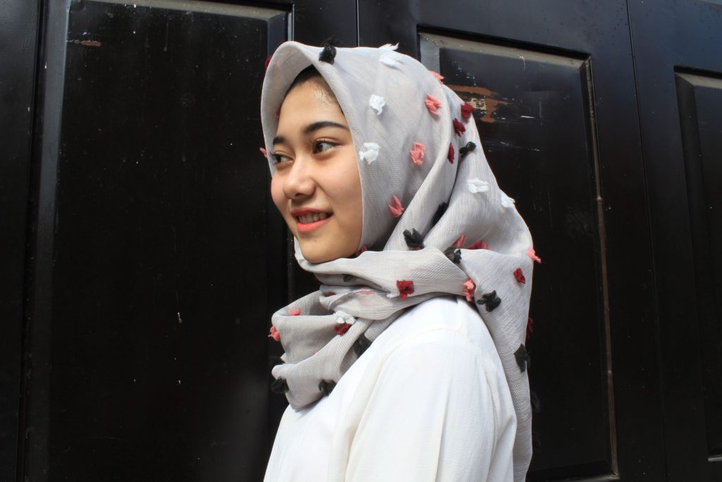 Hijab Zaman Now! - deCODE