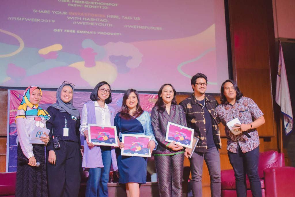 MENGENALI POTENSI DIRI BERSAMA FISIP WEEK 2019 - deCODE